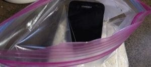 The Absolute Best Way to Dry a Wet Phone - Technipages