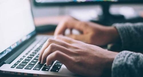 Zoom: Keyboard Shortcuts For Windows 10 and iPadOS - Technipages