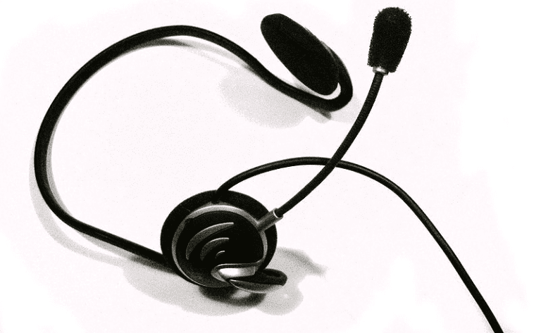 4 Ways to Disable Your Microphone in Windows 10 - Technipages