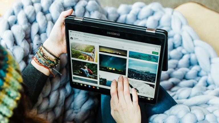How to Use Navigation Buttons on Chromebook in Tablet Mode - Technipages
