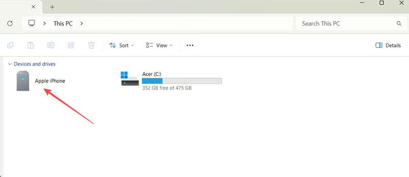 How to Transfer Files from Windows to iPhone or iPad - Technipages