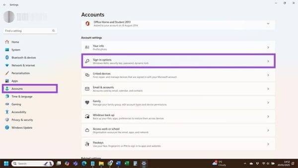 Two Ways to Fix Something Happened and Your Pin Isn’t Available Error ...